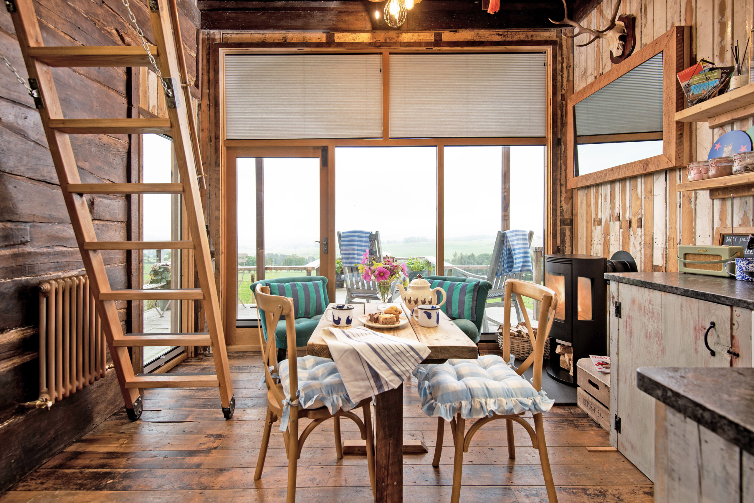 Huts in the Hills - Kip Hideaways