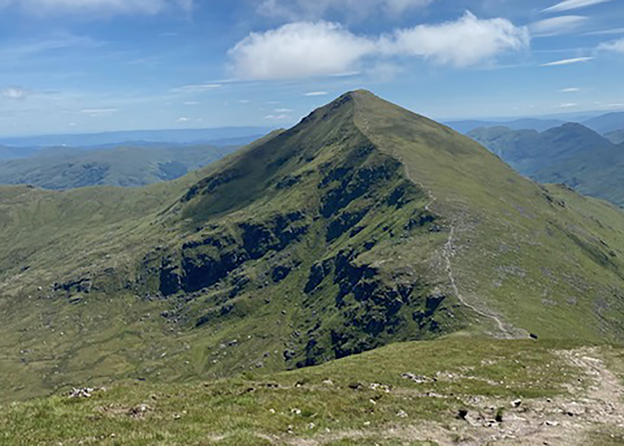 Caban Dubh - Kip Hideaways