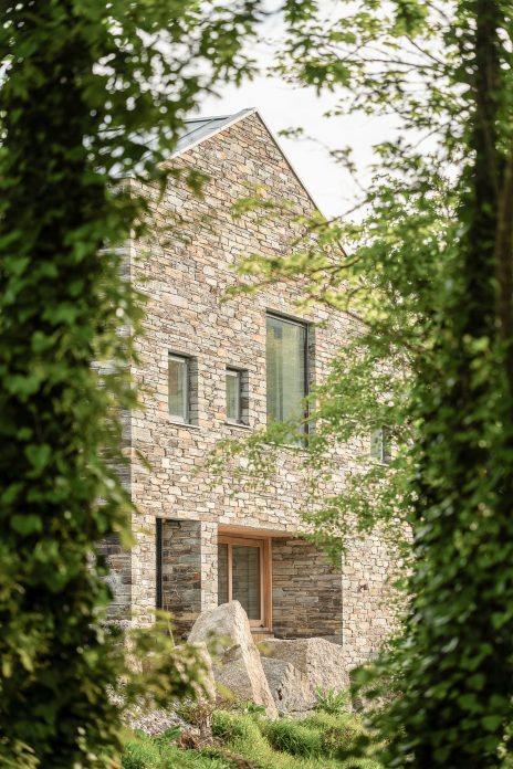 Hay House - Kip Hideaways