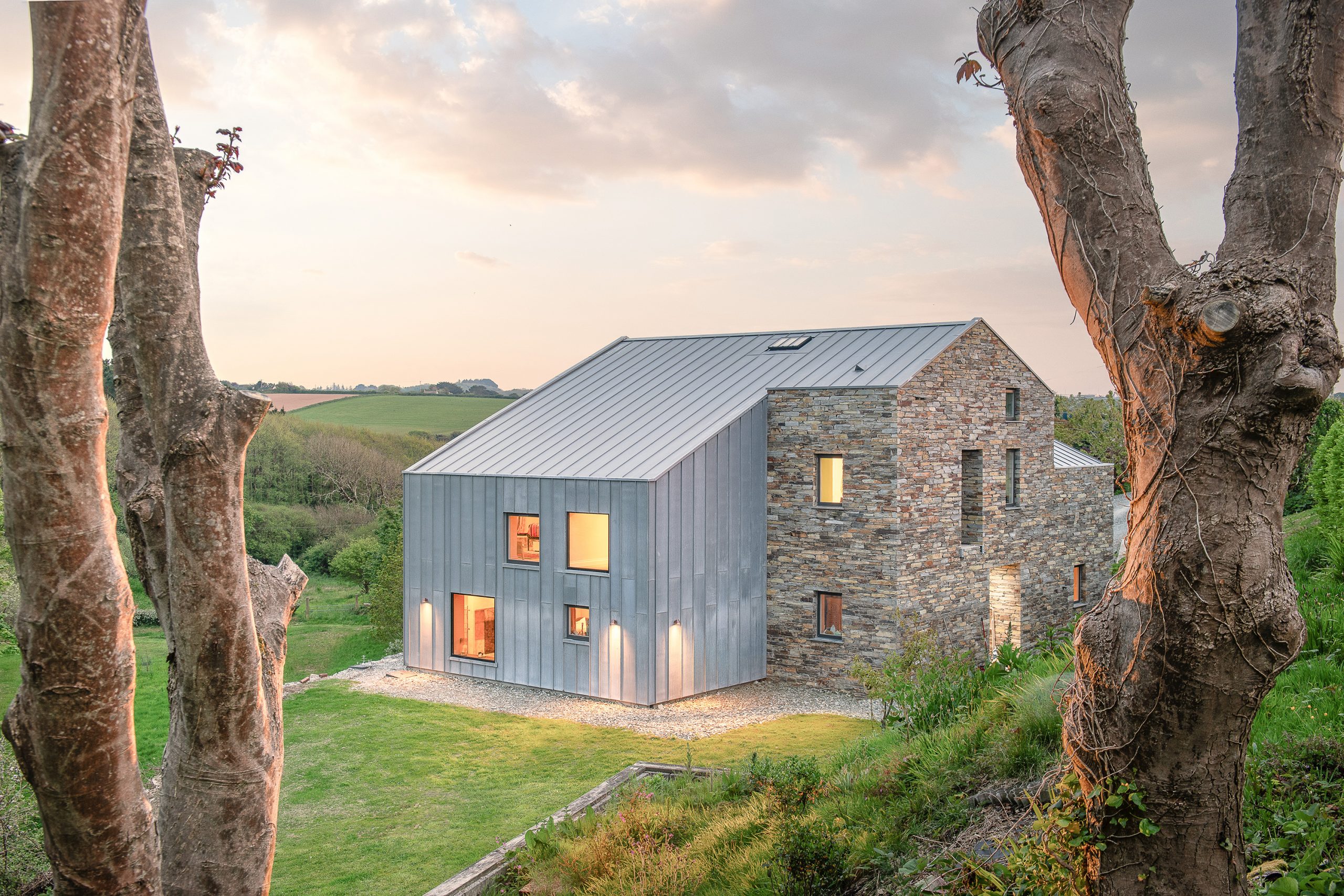 Hay House - Kip Hideaways