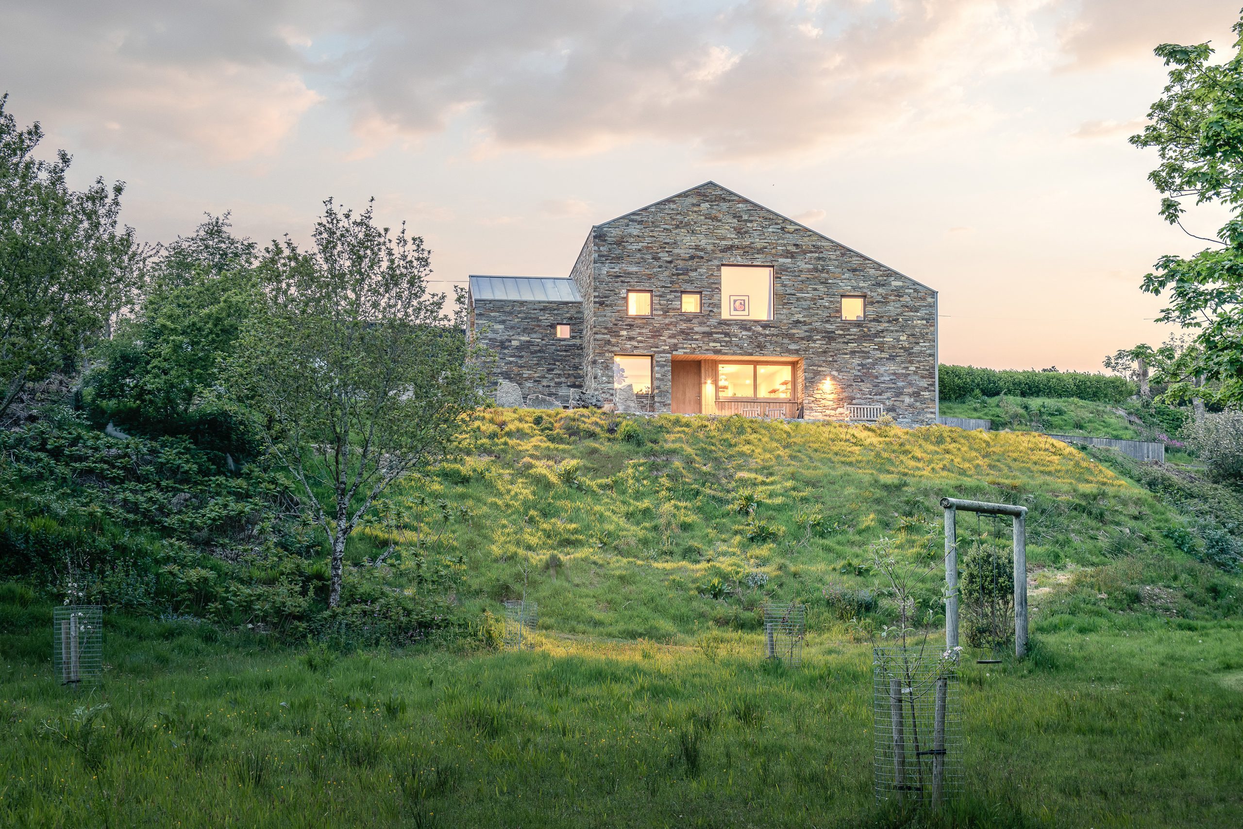 Hay House - Kip Hideaways