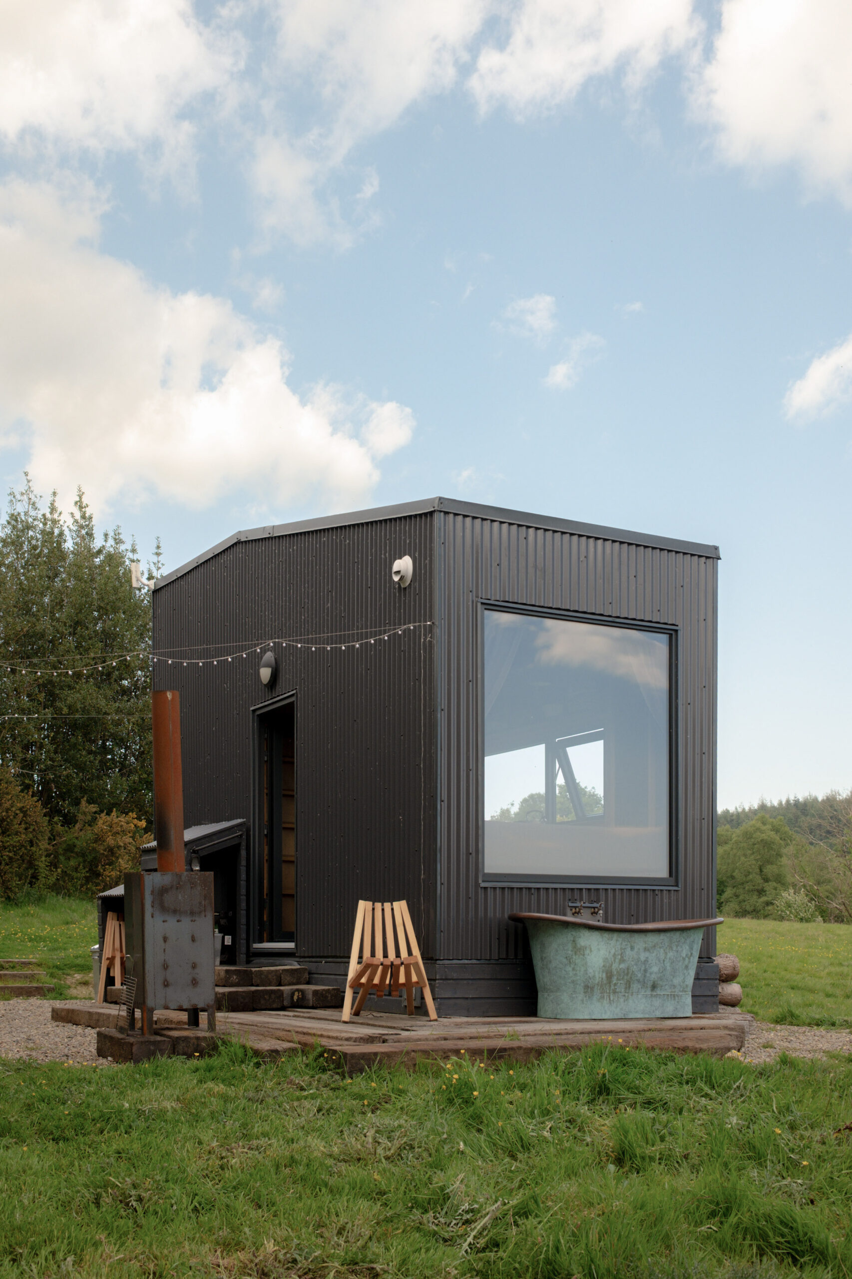 Tigin - Kip Hideaways